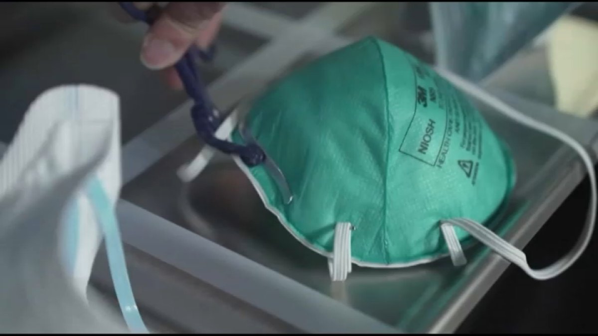 State Relaxes Mask Guidance Amid Virus-Fueled Shortage – NBC Bay Area State Relaxes Mask Guidance Amid Virus-Fueled Shortage – NBC Bay Area