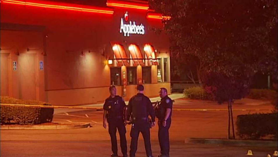 Shooting At Antioch Applebees Parking Lot Leaves 3 Shot 1 Dead