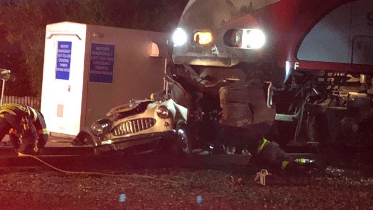 Caltrain Crashes into Stalled Vehicle in San Mateo County – NBC Bay Area