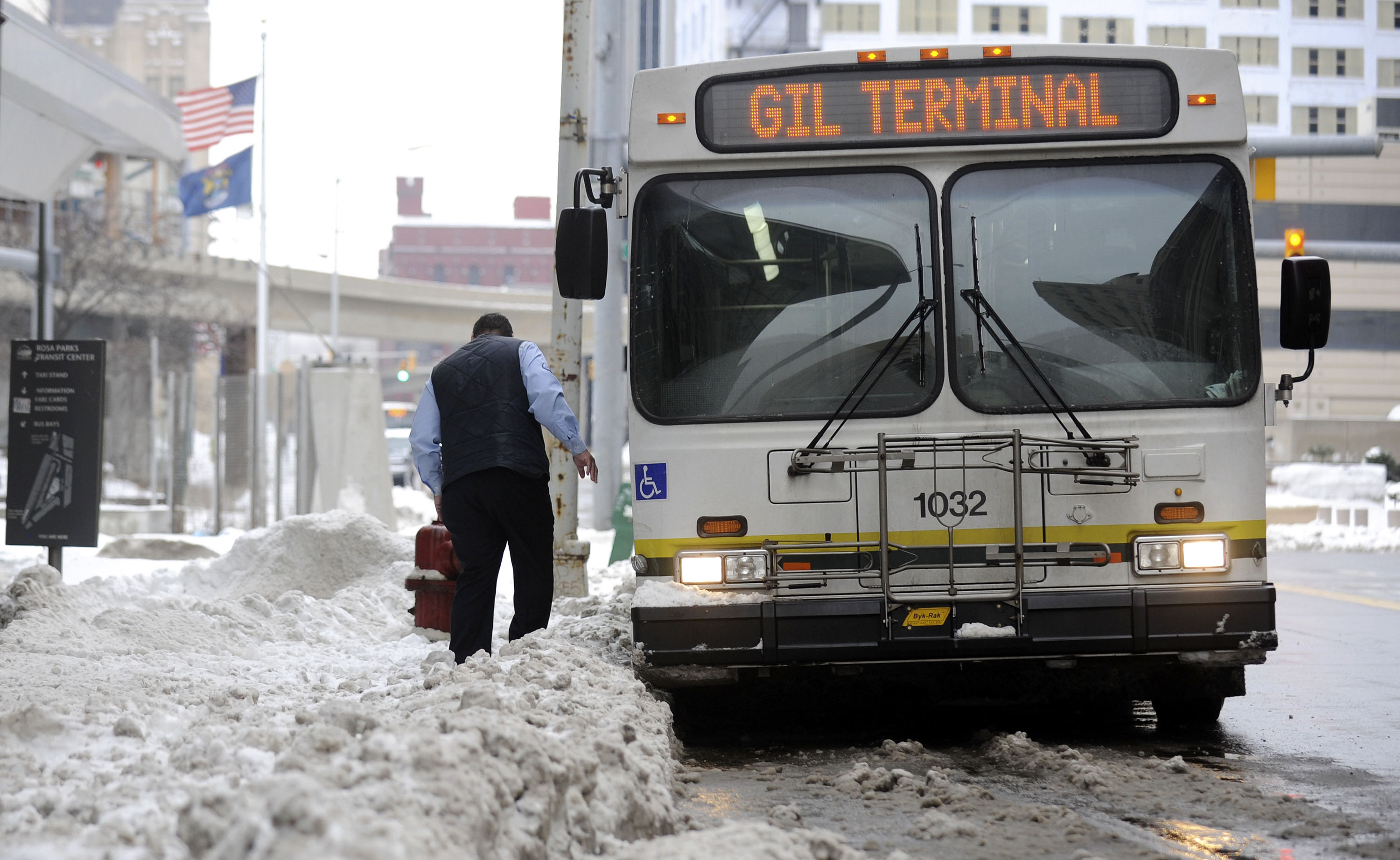 Detroit Bus Driver Dies From Coronavirus After Posting Video About ...