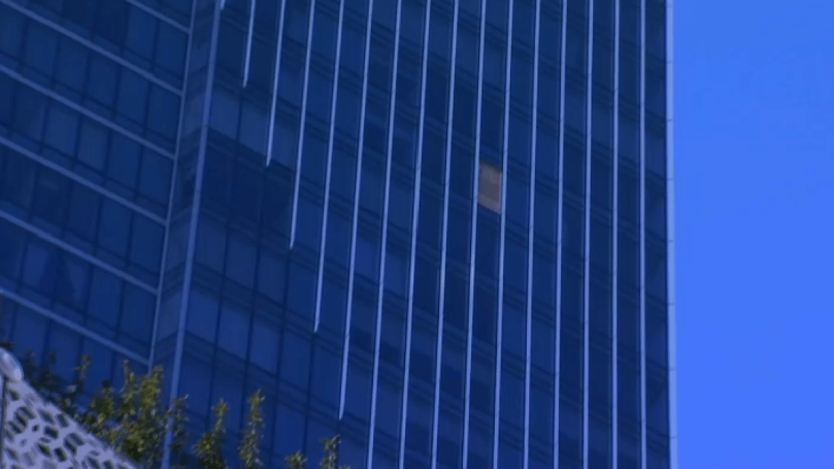 Strong Winds Shatter Window at Millennium Tower, Showering Glass Below ...