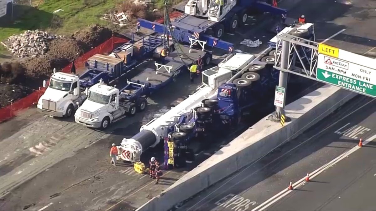 Overturned 60-Ton Mobile Crane Shuts Down Hwy. 237 in San Jose – NBC ...