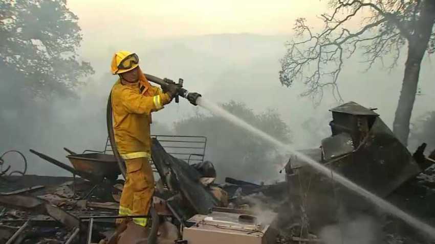 Homes Wiped Out by Steele Fire Burning Near Lake Berryessa – NBC Bay Area