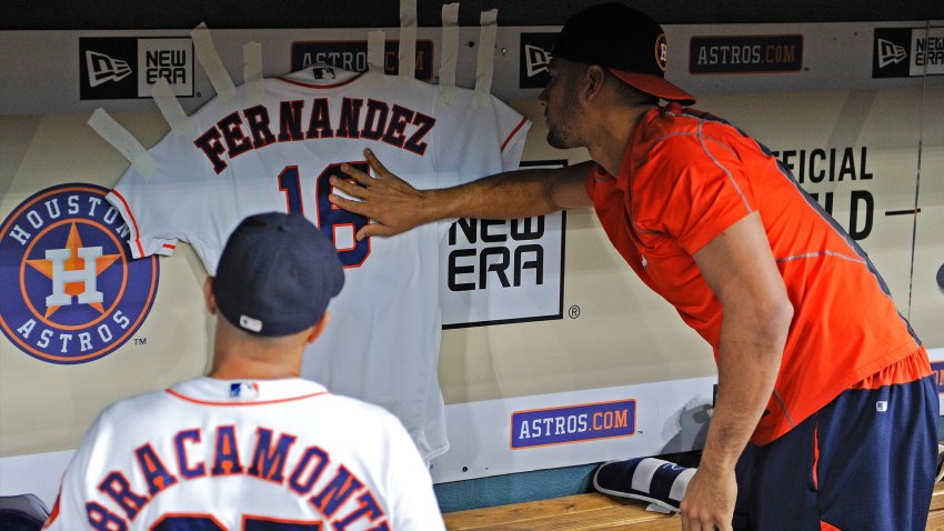 MLB Players Posthumously Name Fernandez NL Comeback Player of Year ...