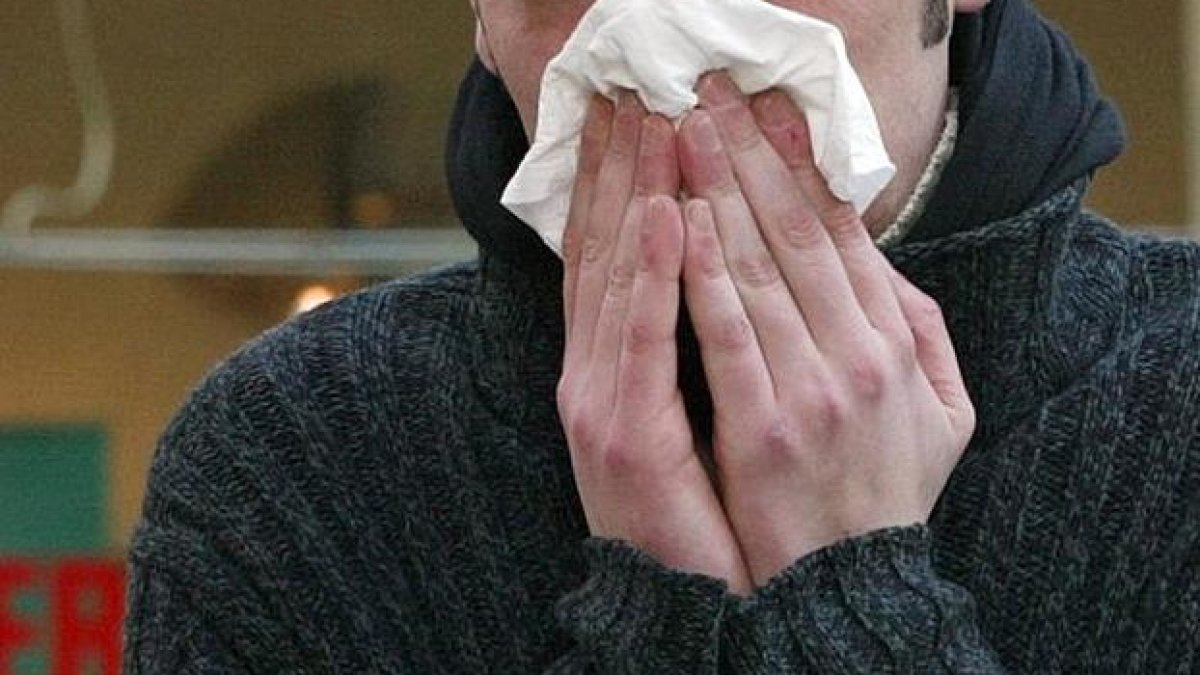 CDC director says U.S. isn’t yet near peak Covid or flu levels for the ...