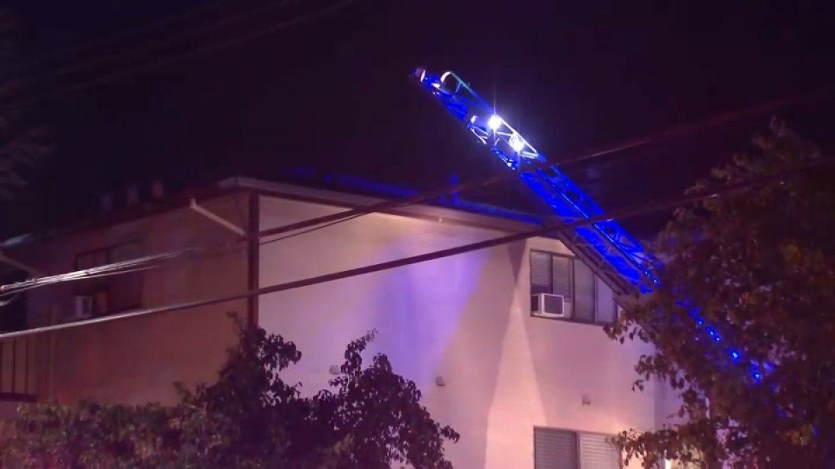 A Dozen Rescued in Fire at Hayward Condo Complex – NBC Bay Area