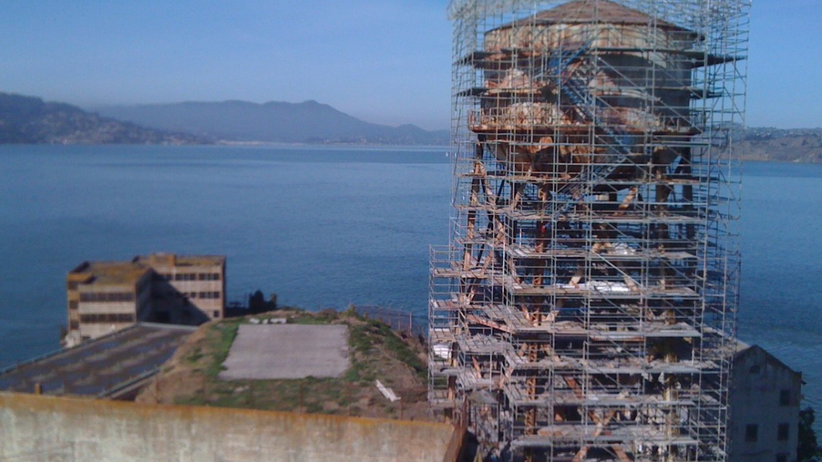 Historic Alcatraz Tower Gets a Strange New Look – NBC Bay Area