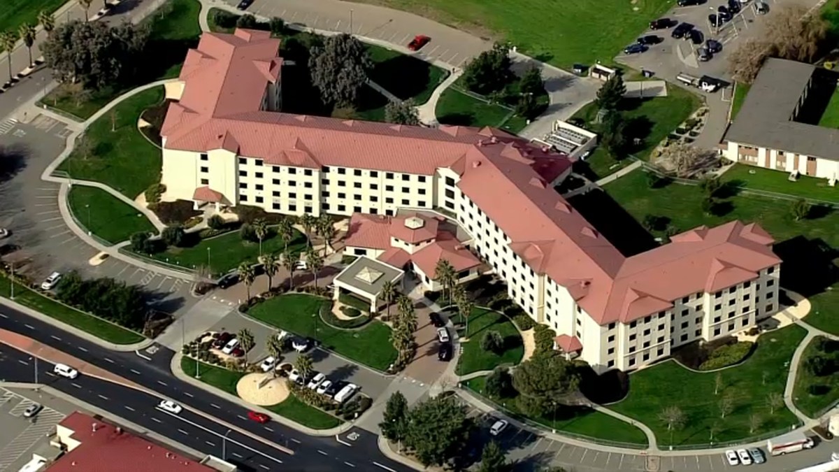 Quarantined Ship Passengers Arrive, Are Sequestered at Travis AFB – NBC ...