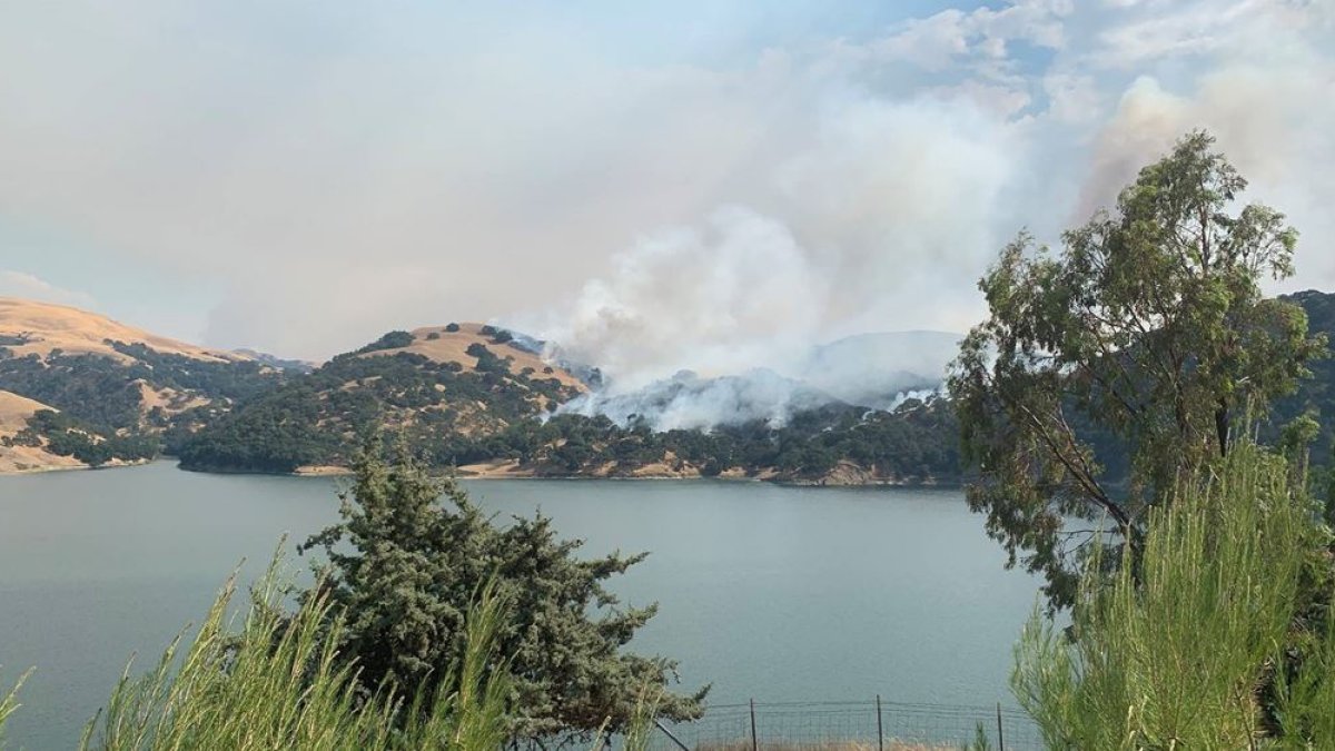 Marsh Fire Near Sunol Burns More Than 1,700 Acres – NBC Bay Area