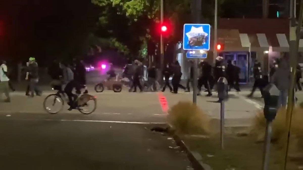 Arrests Made During Oakland Protests – NBC Bay Area