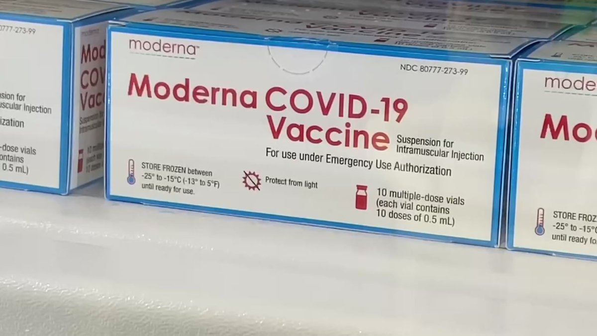 Moderna COVID Vaccine: Boston Doctor Has Allergic Reaction, Recovers ...