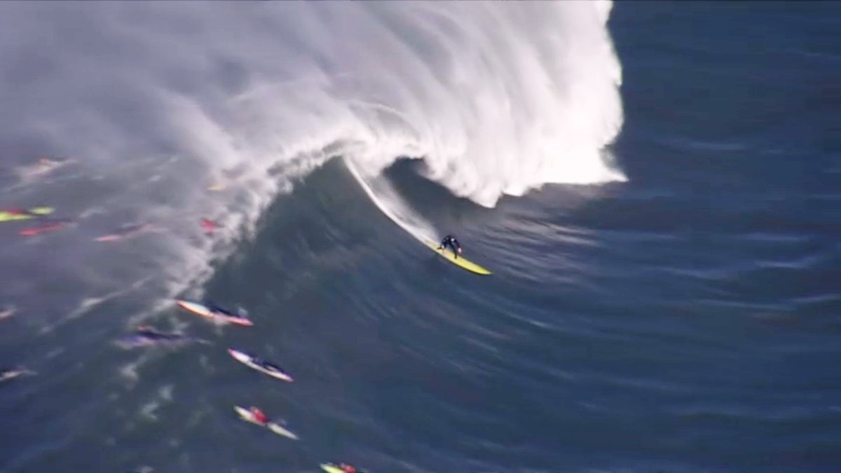 ‘It Is Really Intense’: Surfers Brave Big Waves at Mavericks, Steamer ...