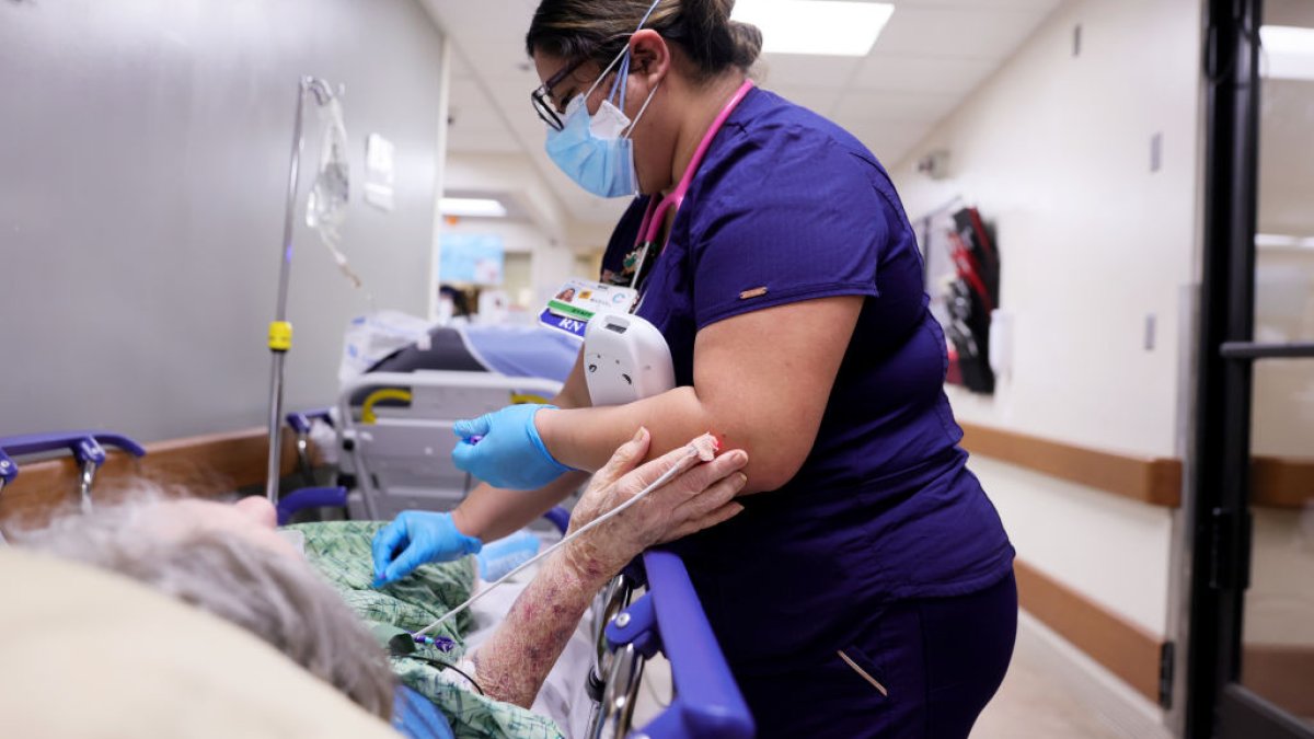 Bay Area’s ICU Capacity Below 1%, Stay-at-Home Order Likely to Be ...