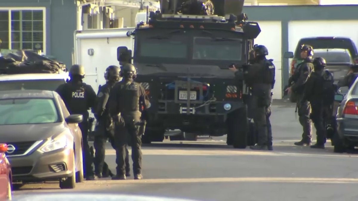Gunman Arrested After Firing At Officers In East San Jose Sjpd Nbc