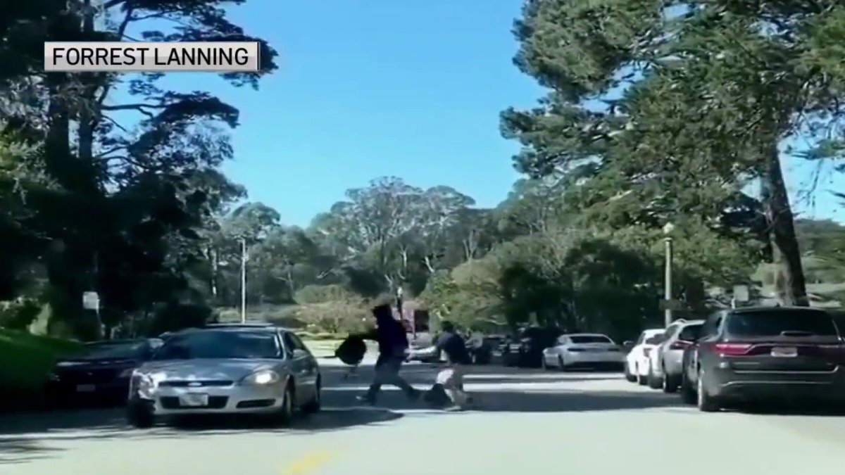 Smash and Grab Robbery Caught on Tape in Broad Daylight – NBC Bay Area