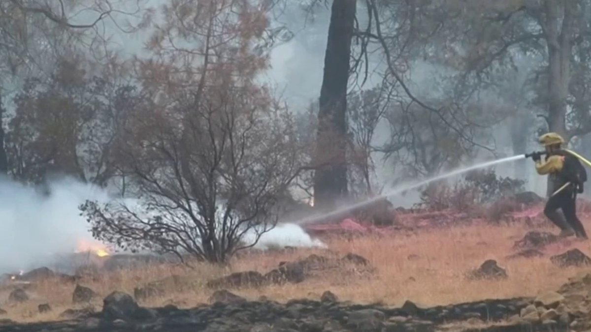 Crews Battle Brush Fire in Lake County – NBC Bay Area