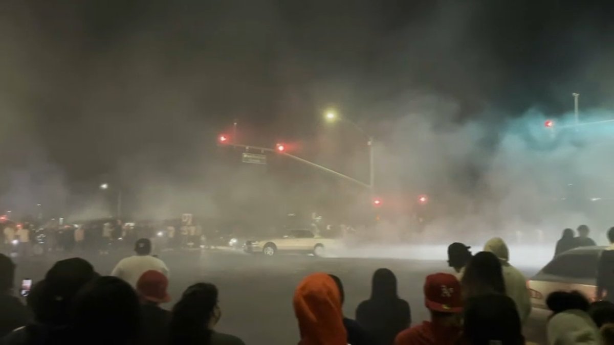 20 People Cited 2 Arrested At San Jose Sideshows Nbc Bay Area