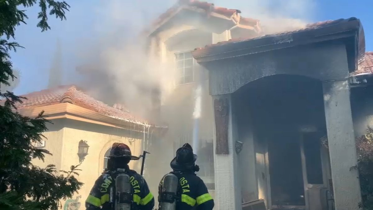 Fire in Brentwood Destroys One Home, Damages Two Others – NBC Bay Area