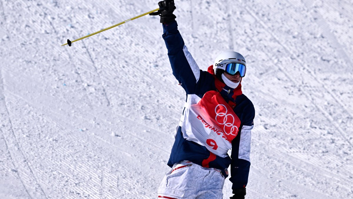 Watch Nick Goepper Earn Third Straight Olympic Freeski Slopestyle Medal ...