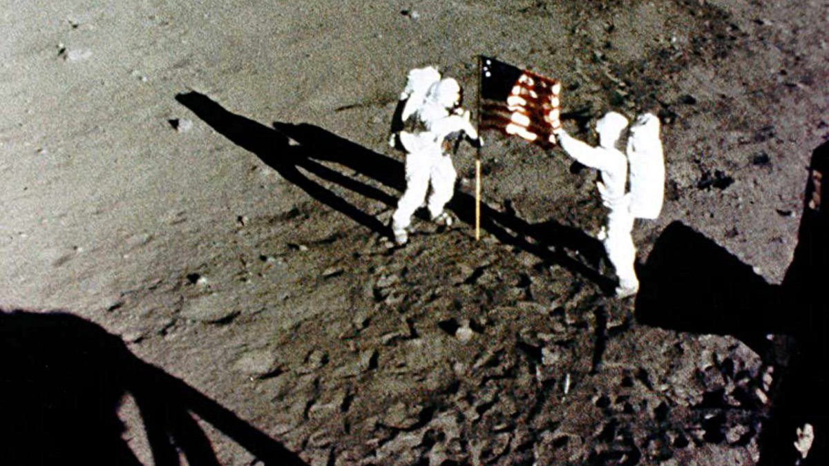 Particles of Apollo 11 Moon Dust for Sale at Auction – NBC Bay Area