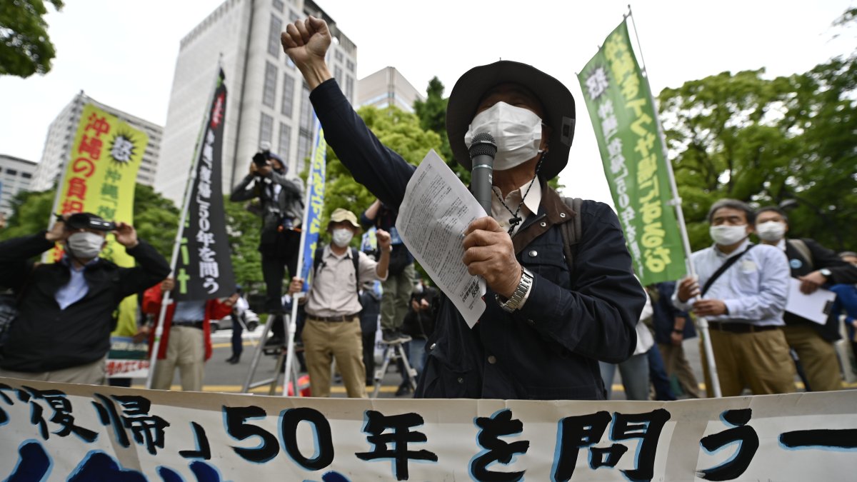 Okinawa Marks 50 Years Since US Handover to Japan Amid Protests – NBC ...