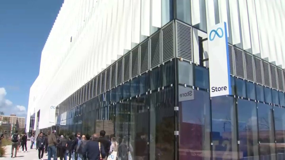 Facebook’s Meta Opens Retail Store in Burlingame – NBC Bay Area