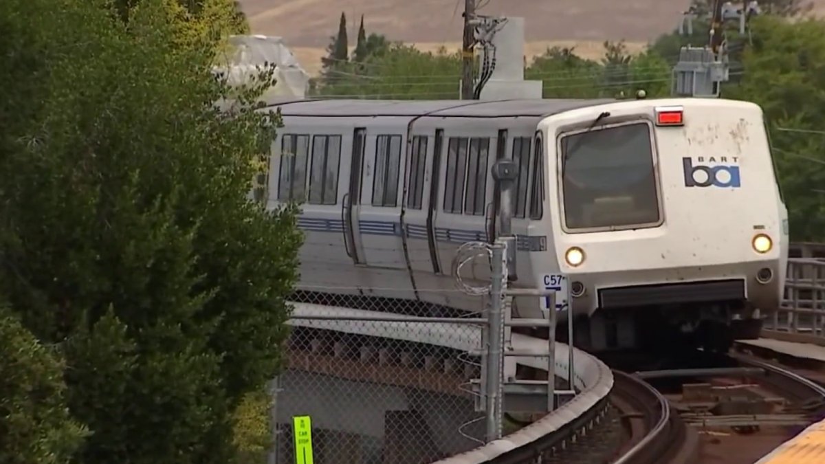 A Closer Look: BART Train Partially Derails in Concord – NBC Bay Area