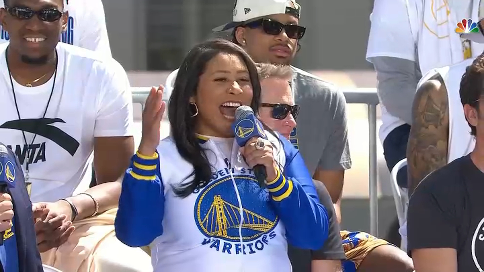 Photos: Warriors Celebrate Win with Parade in San Francisco – NBC Bay Area