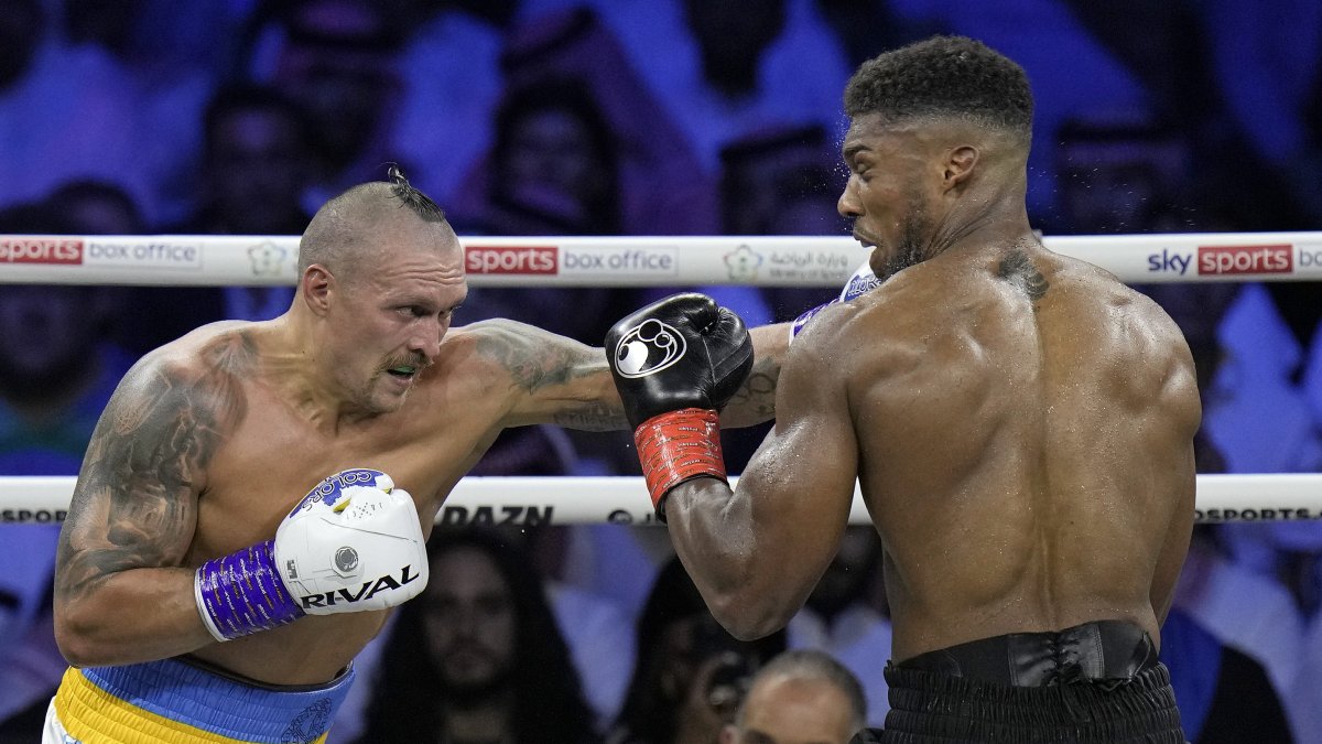 Oleksandr Usyk Beats Anthony Joshua Again, Retains World Heavyweight Belts – NBC Bay Area