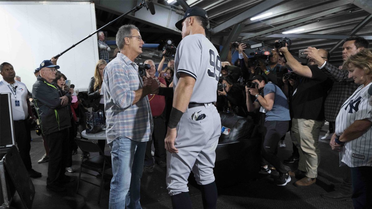 Roger Maris Jr. Discredits Barry Bonds for Aaron Judge’s Home-Run Record – NBC Bay Area