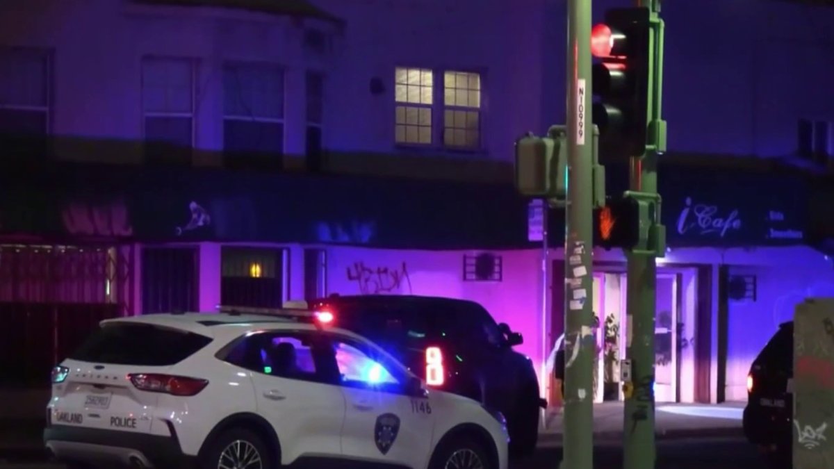 Oakland Police Investigate Triple Shooting Nbc Bay Area