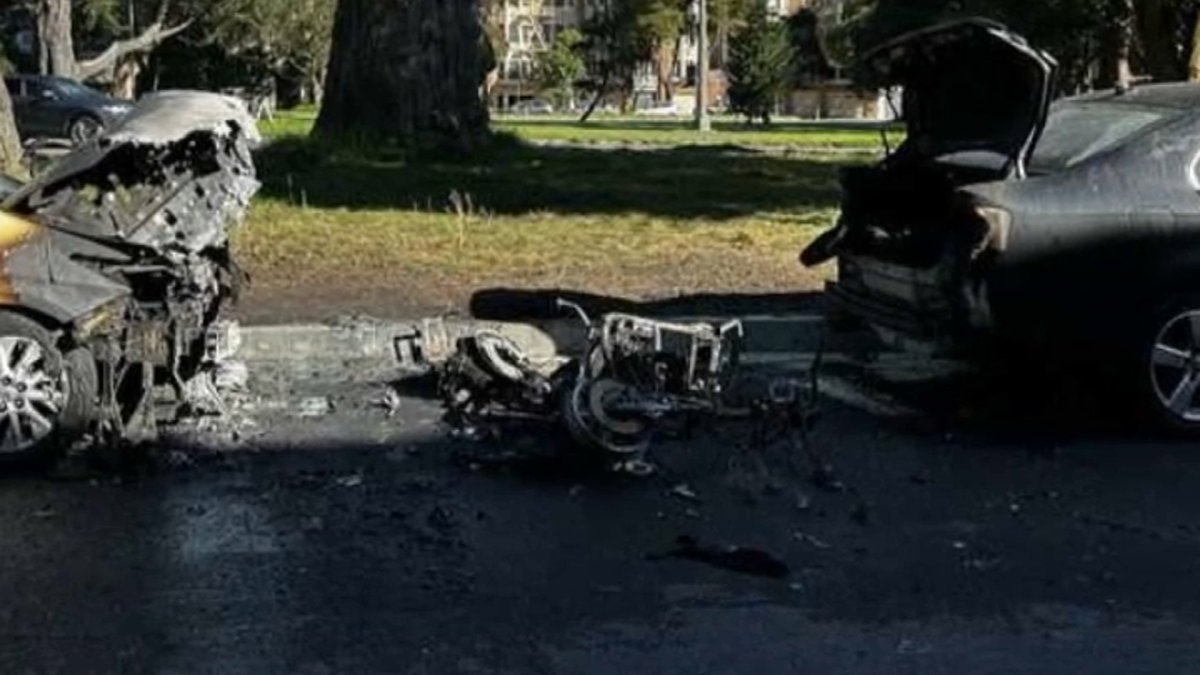 Moped Fire Totals Cars in San Francisco – NBC Bay Area