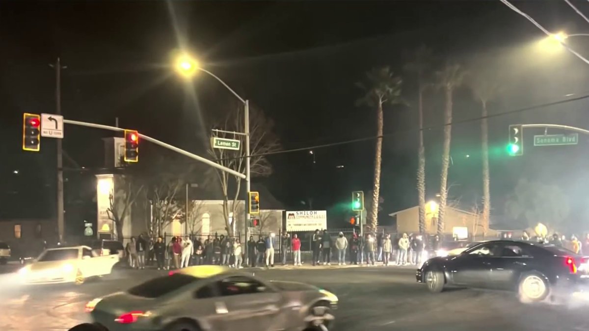Police Break Up Vallejo Sideshow Nbc Bay Area