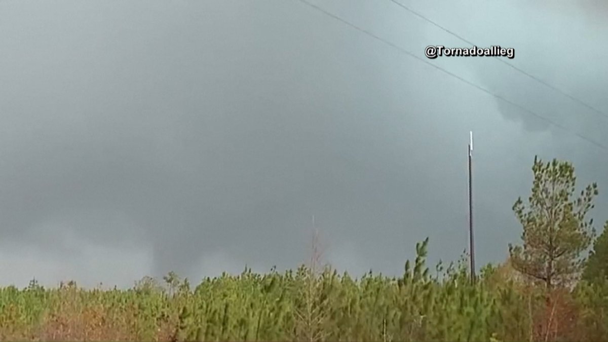 Video Shows Tornado Touch Down in Alabama as Storms Spawn Twisters ...