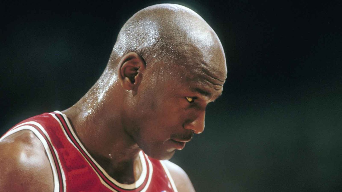 Scorecard Marking Michael Jordan’s 20,000th Career Point Up for Auction ...