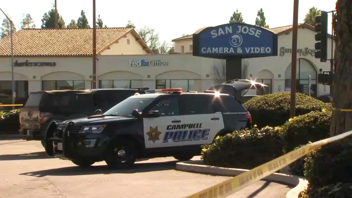 Person Shot During Robbery At Camera Store In Campbell Suspects At