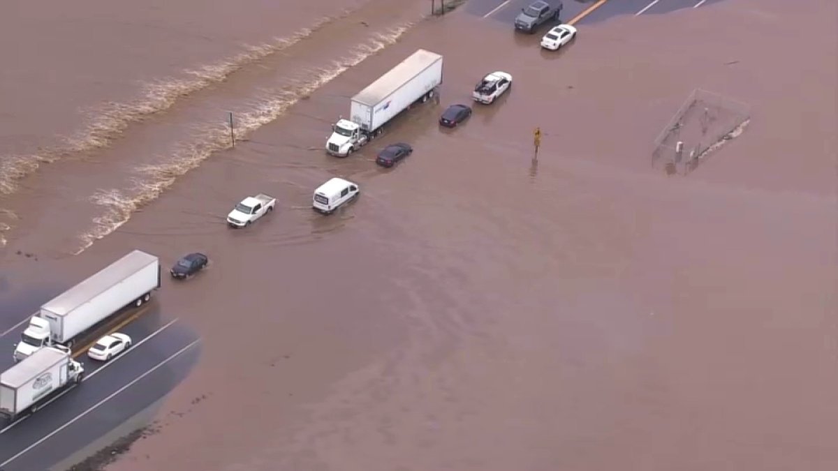 Watch: Flooding Overwhelms Roadways, Homes in Gilroy Area – NBC Bay Area
