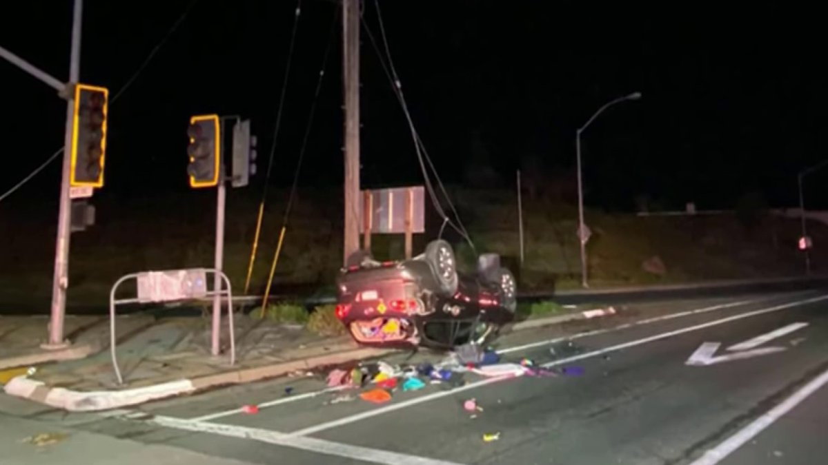 Campbell Rollover Crash Causes Power Outage – NBC Bay Area