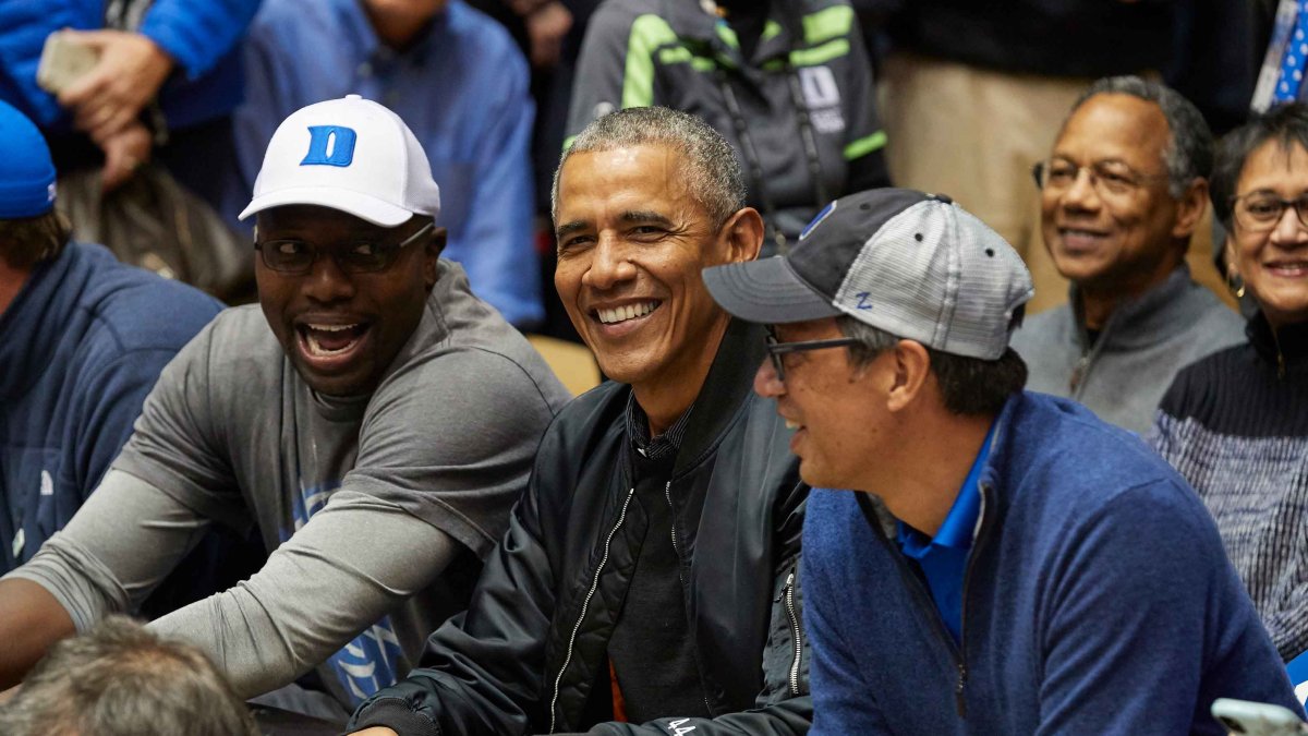Barack Obama Reveals 2023 March Madness Brackets – NBC Bay Area Barack Obama Reveals 2023 March Madness Brackets – NBC Bay Area