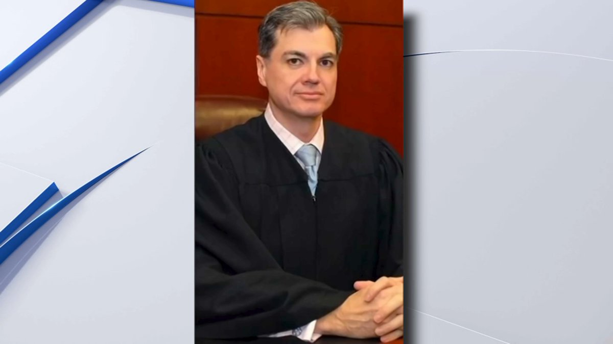 Judge Juan Merchan Is Trump Arraignment Judge: What to Know – NBC Bay Area