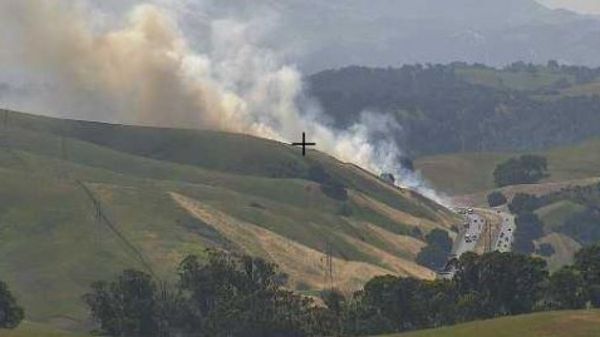 Highway 4 Brush Fire – NBC Bay Area