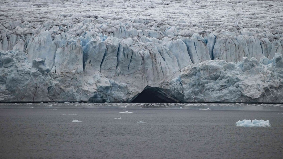 Arctic could be ice-free decades sooner than expected, study finds ...