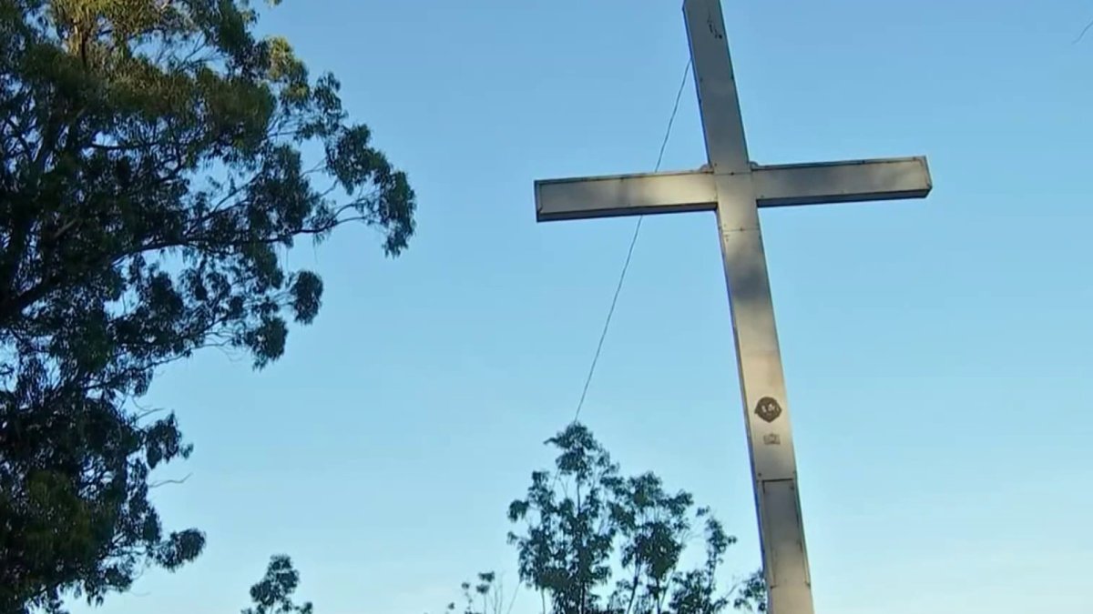 City of Albany and local Lions Club face off over 28-foot cross – NBC ...