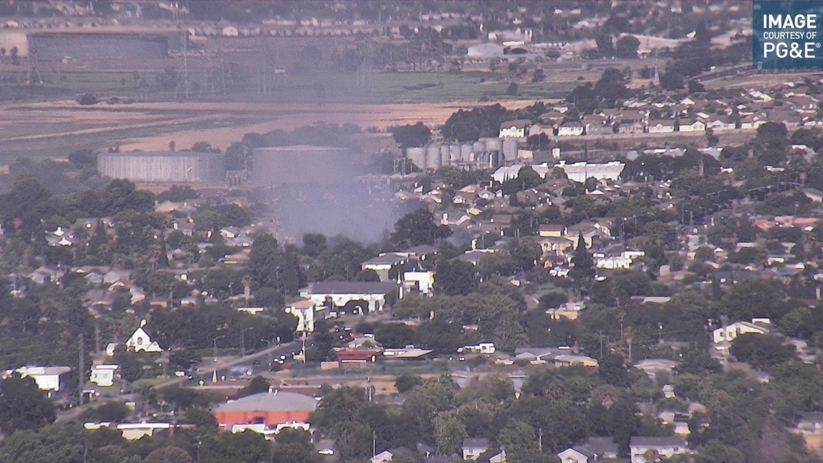 Firefighters extinguish 3-alarm fire in Bay Point – NBC Bay Area