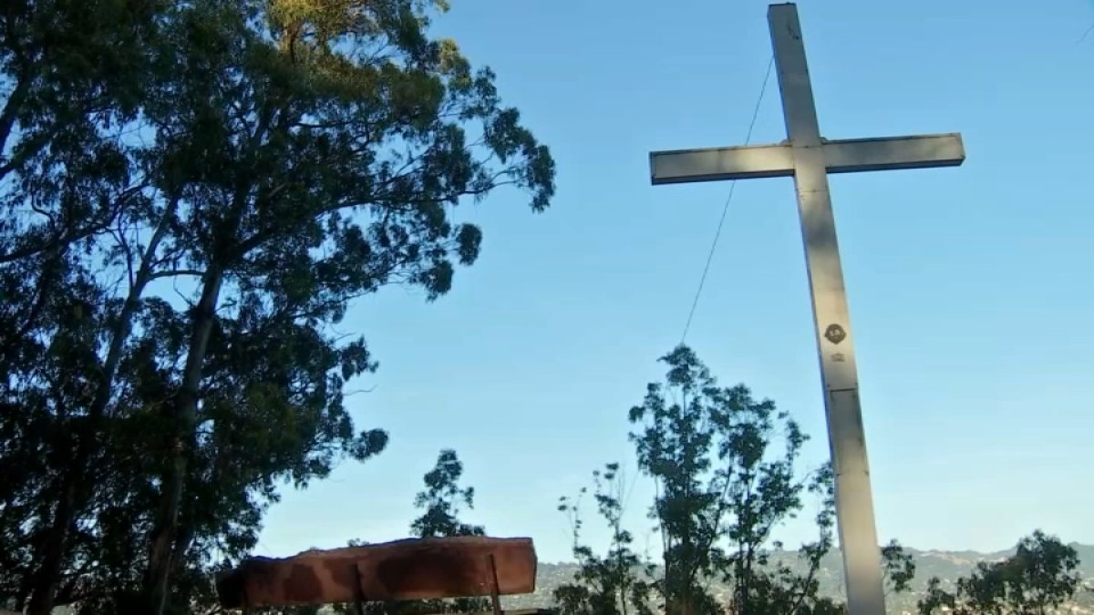 Legal fight begins over cross at Lions Club in Albany – NBC Bay Area