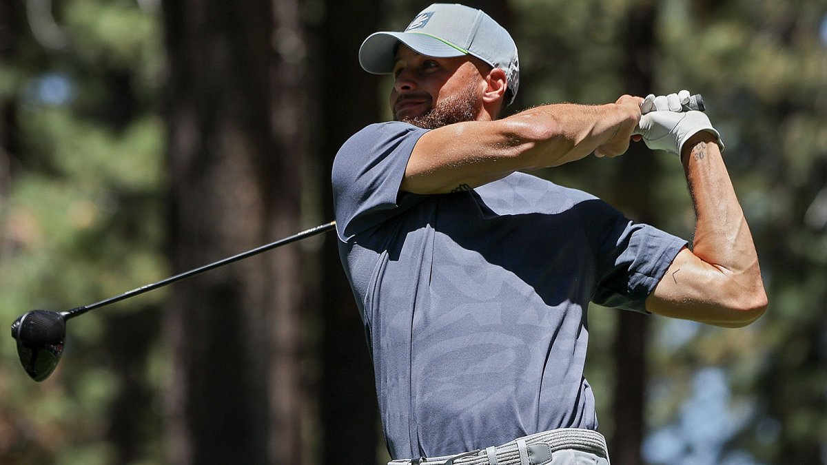 Watch Steph Curry celebrate beating Patrick Mahomes’ longest drive by ...
