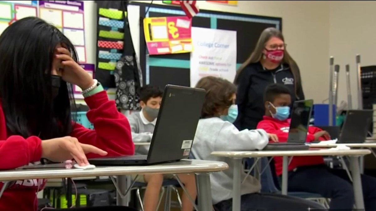 Bay Area school districts scrambling to find teachers ahead of new ...
