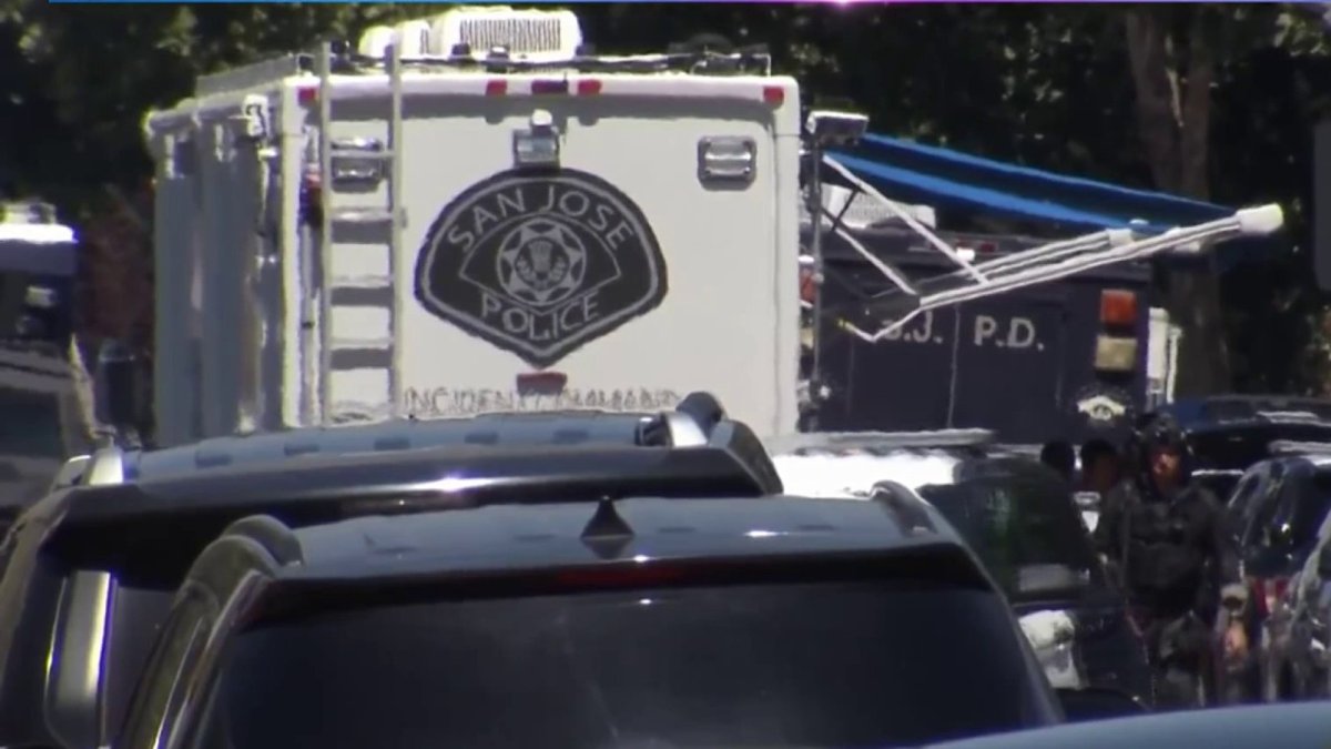 Suspect In Custody San Jose Police Officer Injured In Shooting Nbc