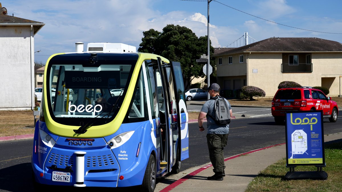 San Francisco launches driverless bus service – NBC Bay Area