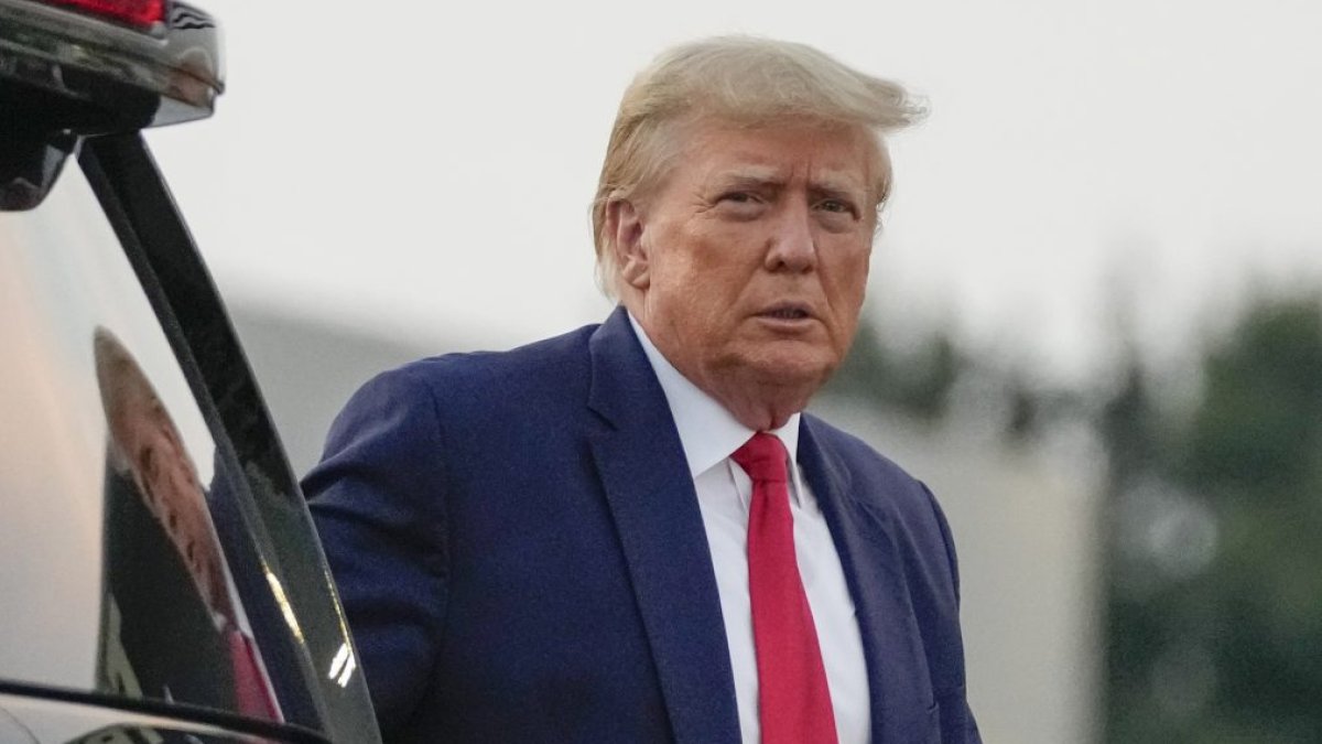 Trump posts mug shot to Twitter, or X – NBC Bay Area